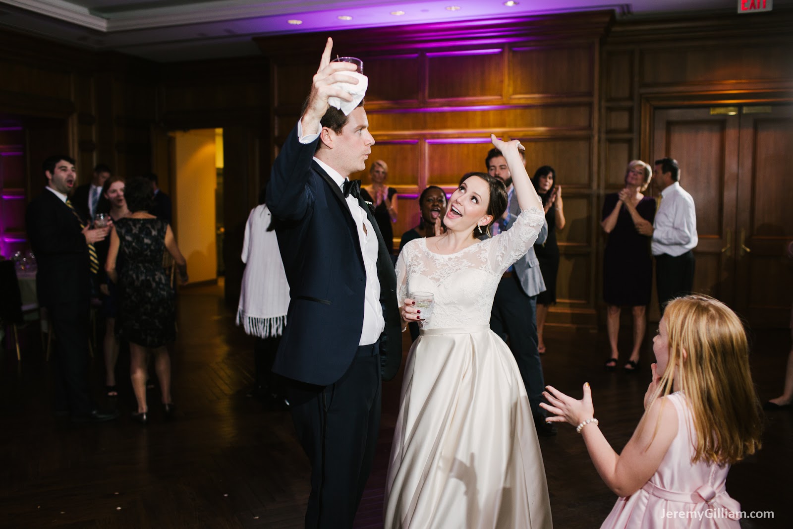 Fleurs de France: Grace & Sam Driscoll