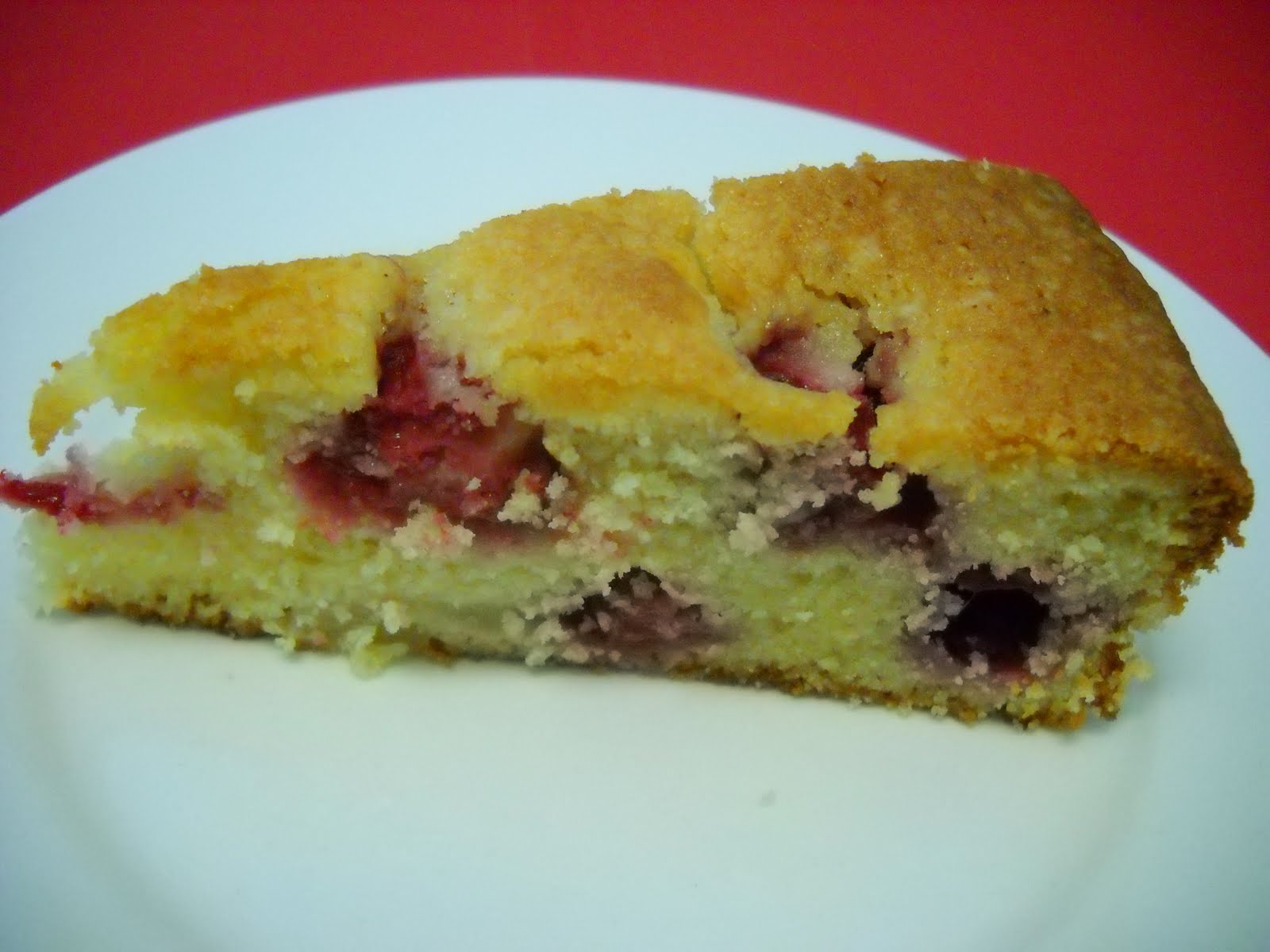 Raspberry and pear cake | Laws of the Kitchen