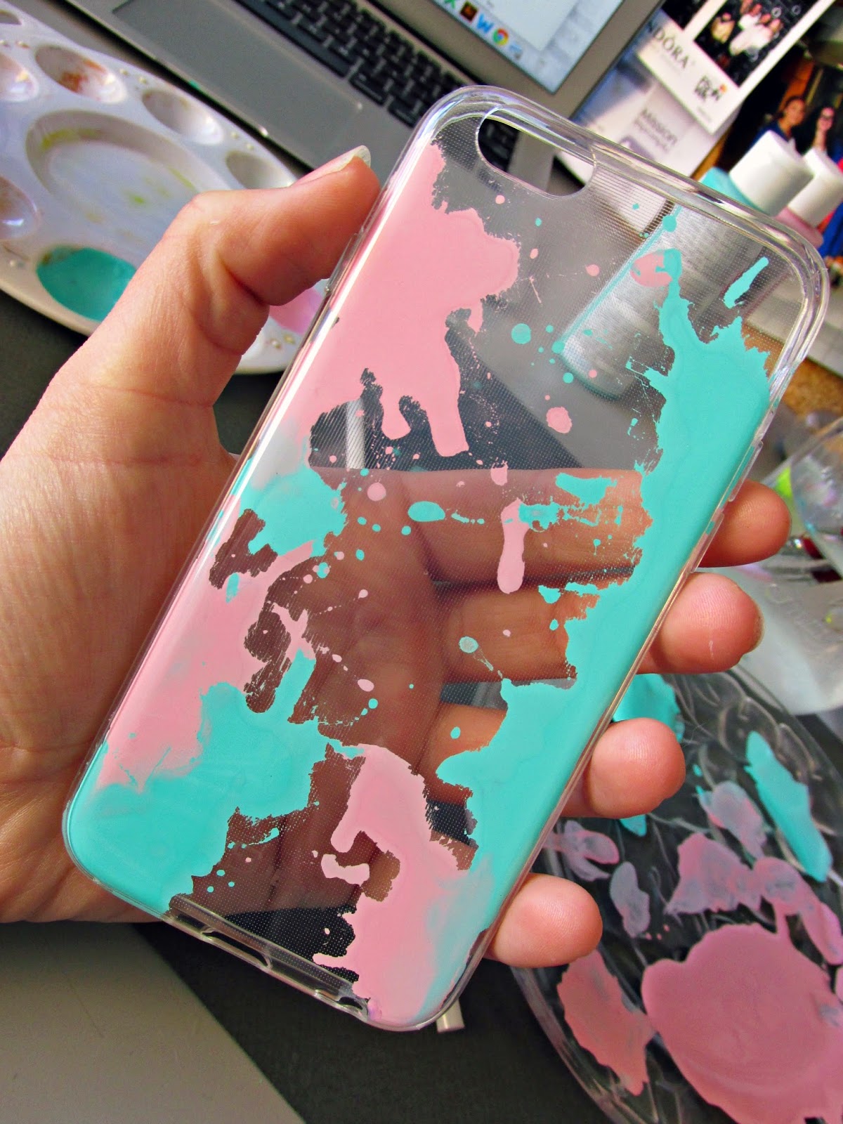 Liv Creatively: DIY: Watercolour Phone Case