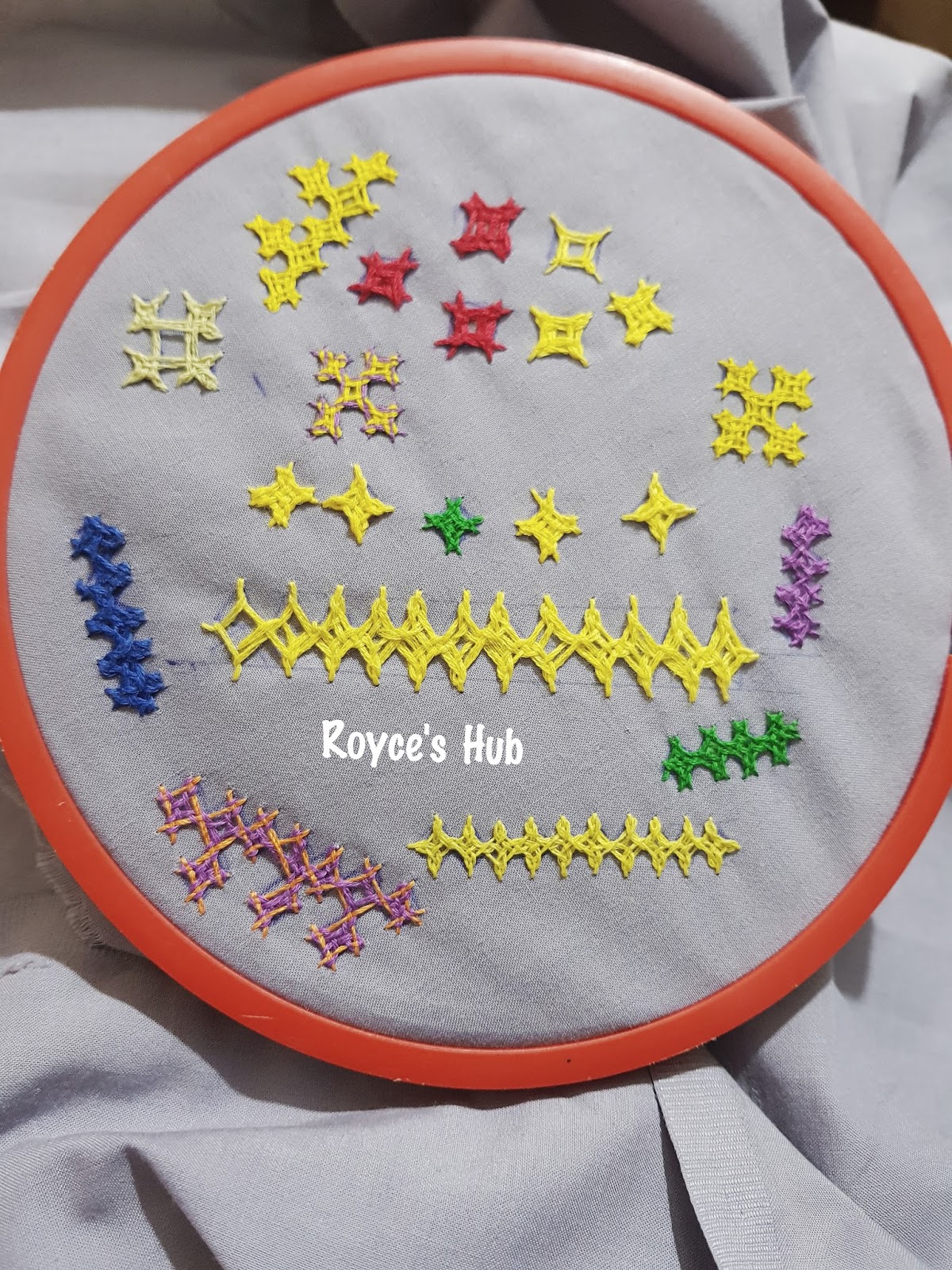 Royce's Hub: My Experiments with Kutch Work / Kutch Embroidery