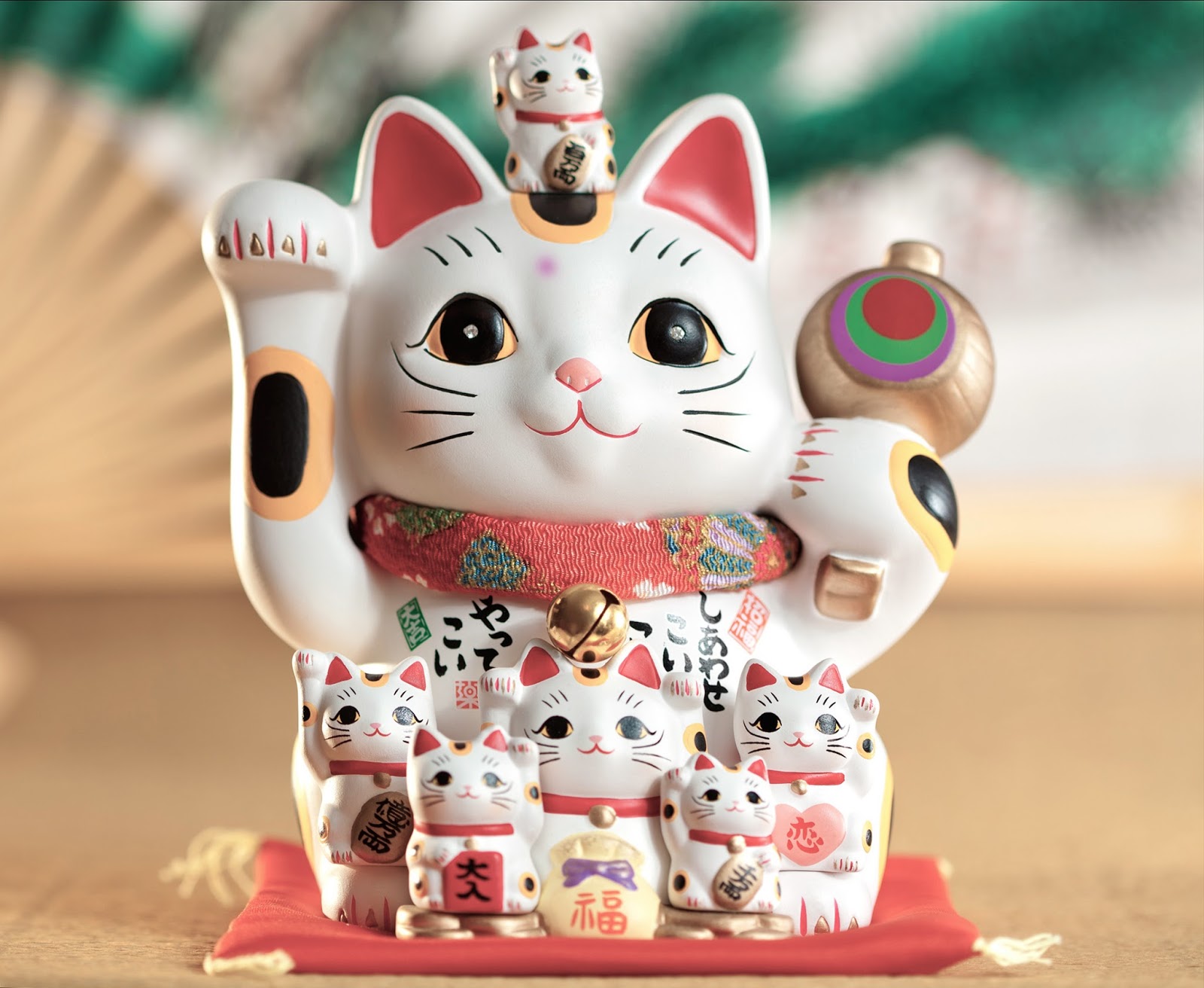 Maneki Neko el gato de la suerte japones | Costumbres de Asia