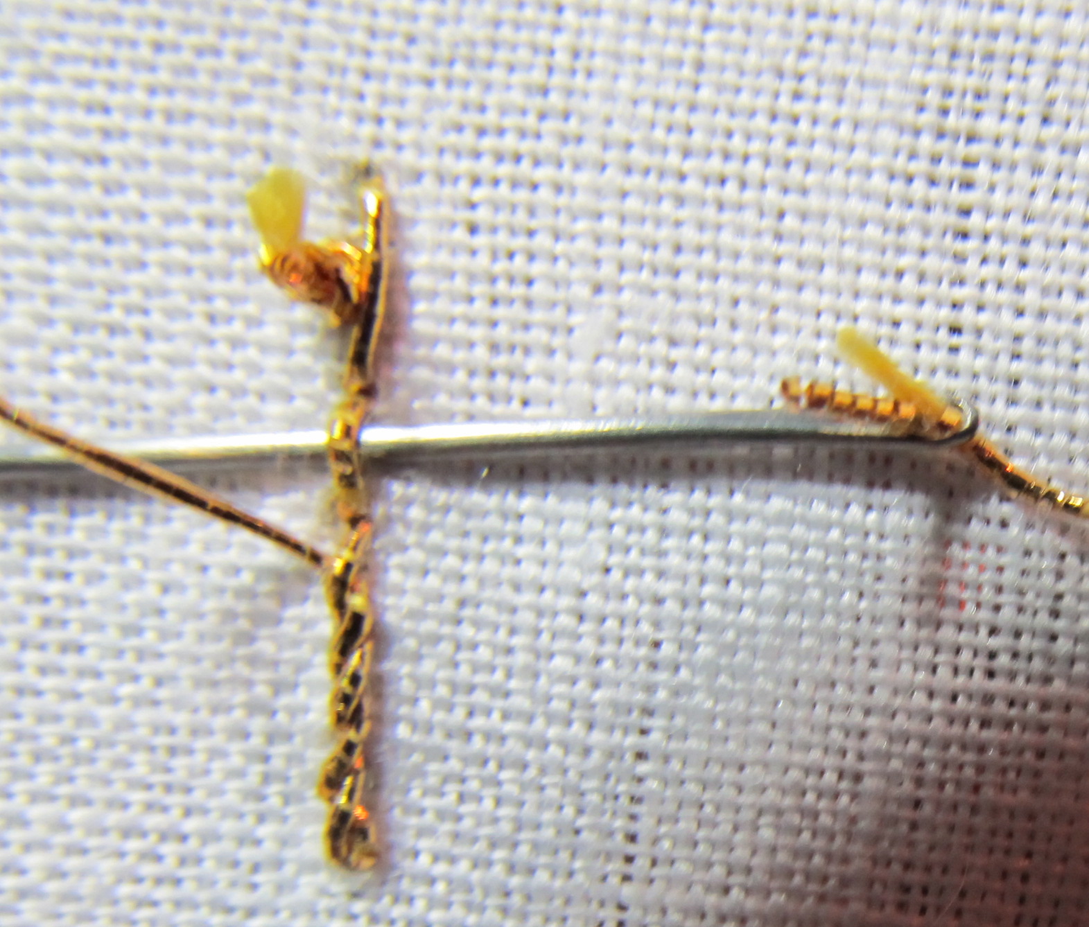 Baroque Embellishments: Reverse Chain Stitch Instructions