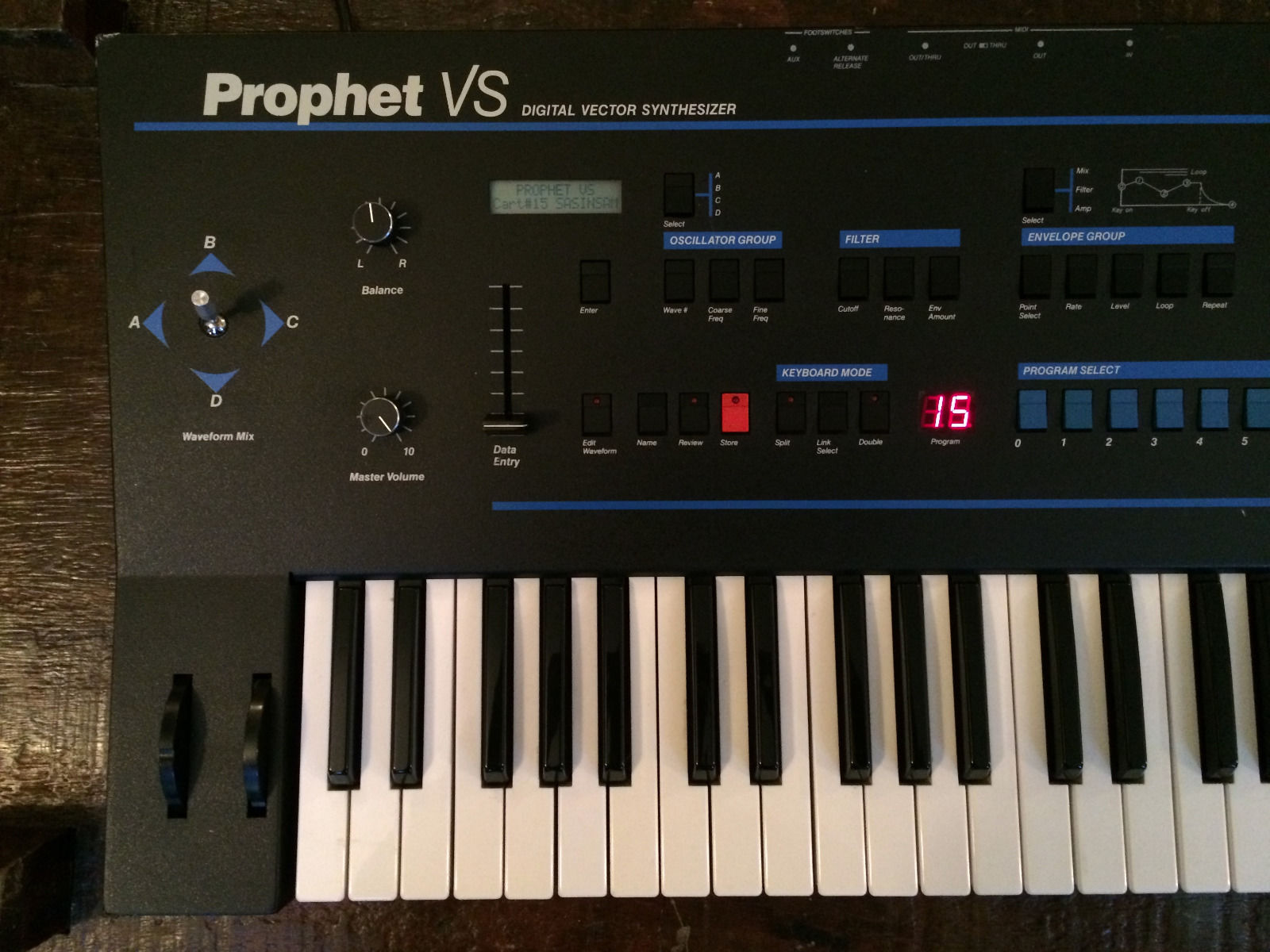MATRIXSYNTH: Sequential Circuits Prophet VS Keyboard Synth, With 3 Extra Sound Cards