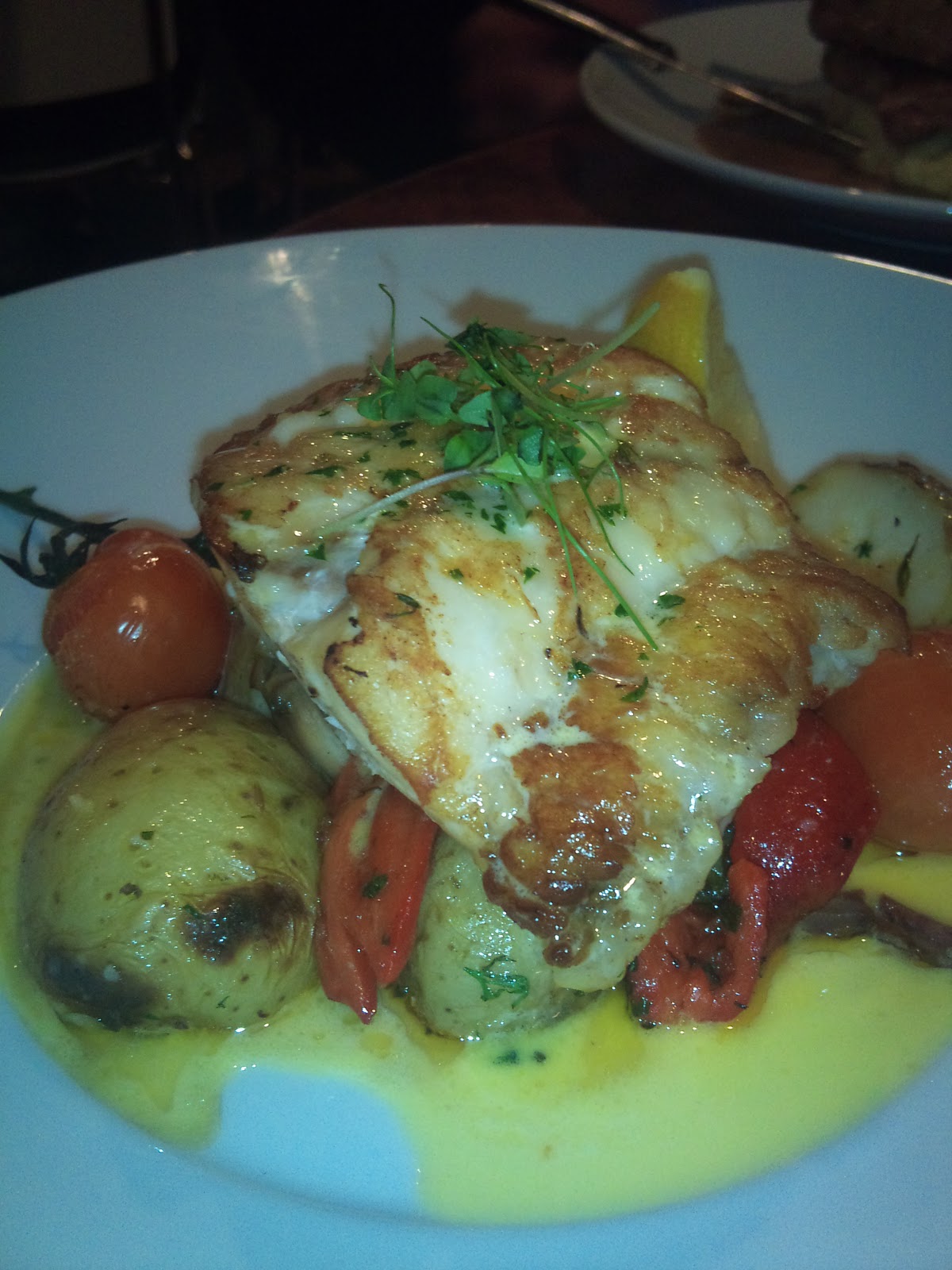 the sneaky pigeon: Red Cray Seafood & Grill, 6104