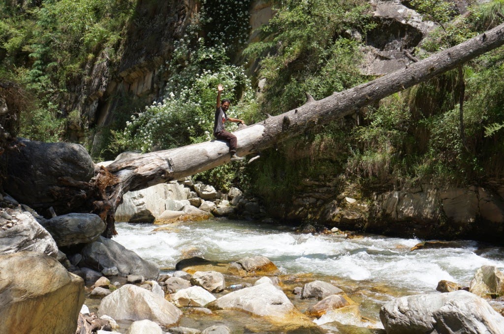 Being Buoyancist: Surpassing Sarpass Trek, YHAI Trekking Himalayan ...