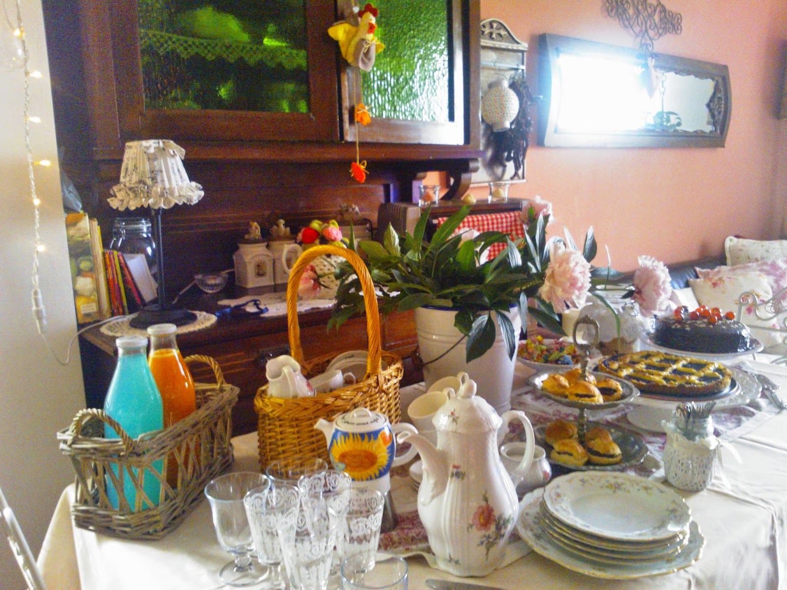 LISMARY'S COTTAGE: tea party
