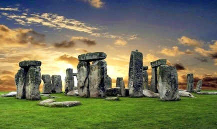 ACHAMAN GUAÑOC: 10 formas de construir un megalito