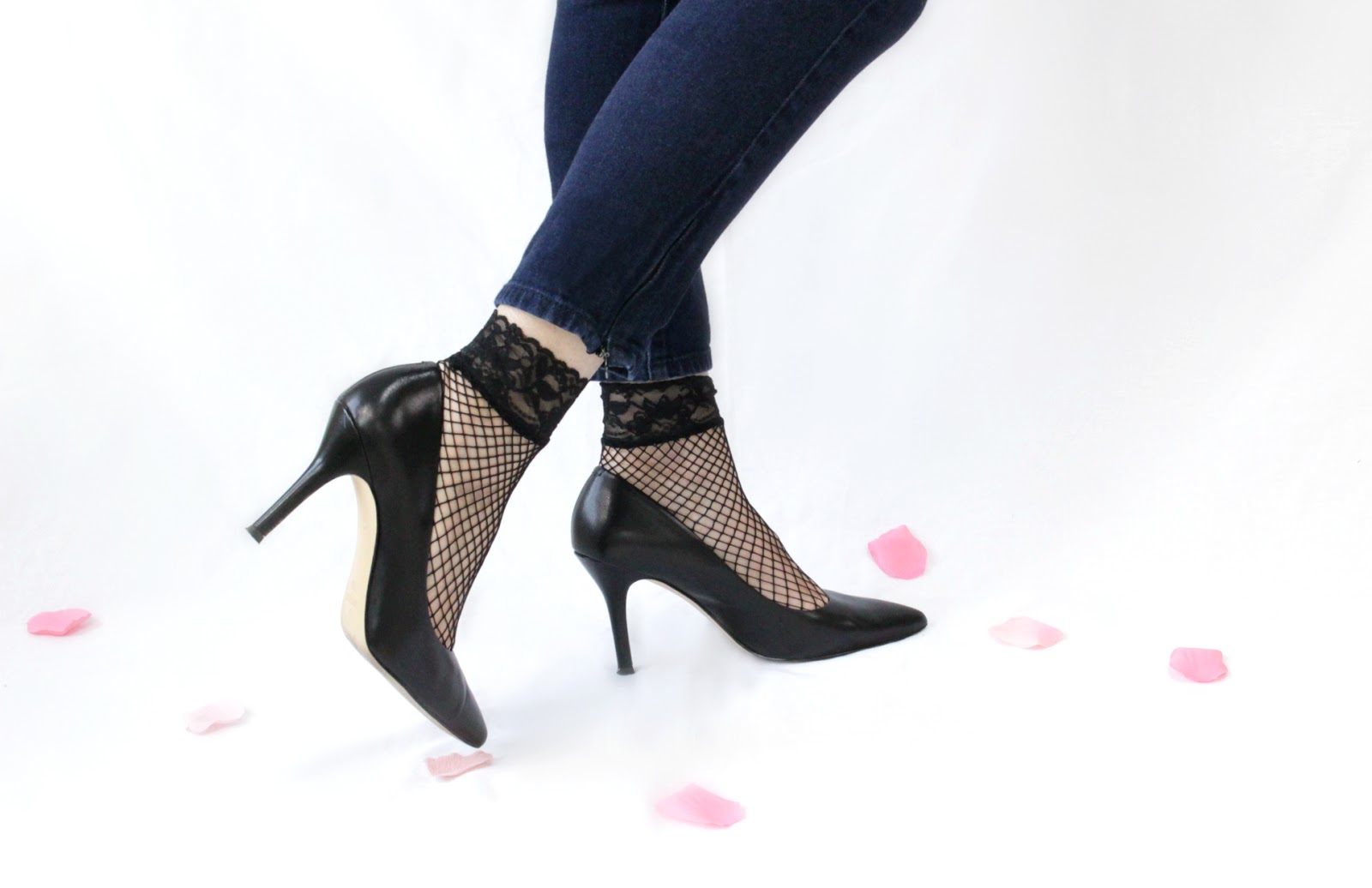 Style, Decor & More: Style Report: The Hottest Hosiery Trends Happening Now