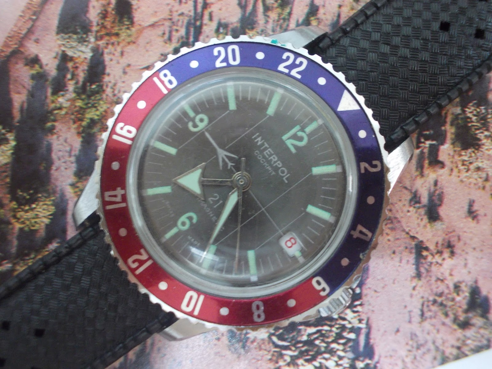 vintage watches: Interpol diver RM350