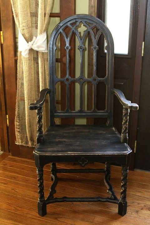 TX Girl'n CT: Antique church altar chair