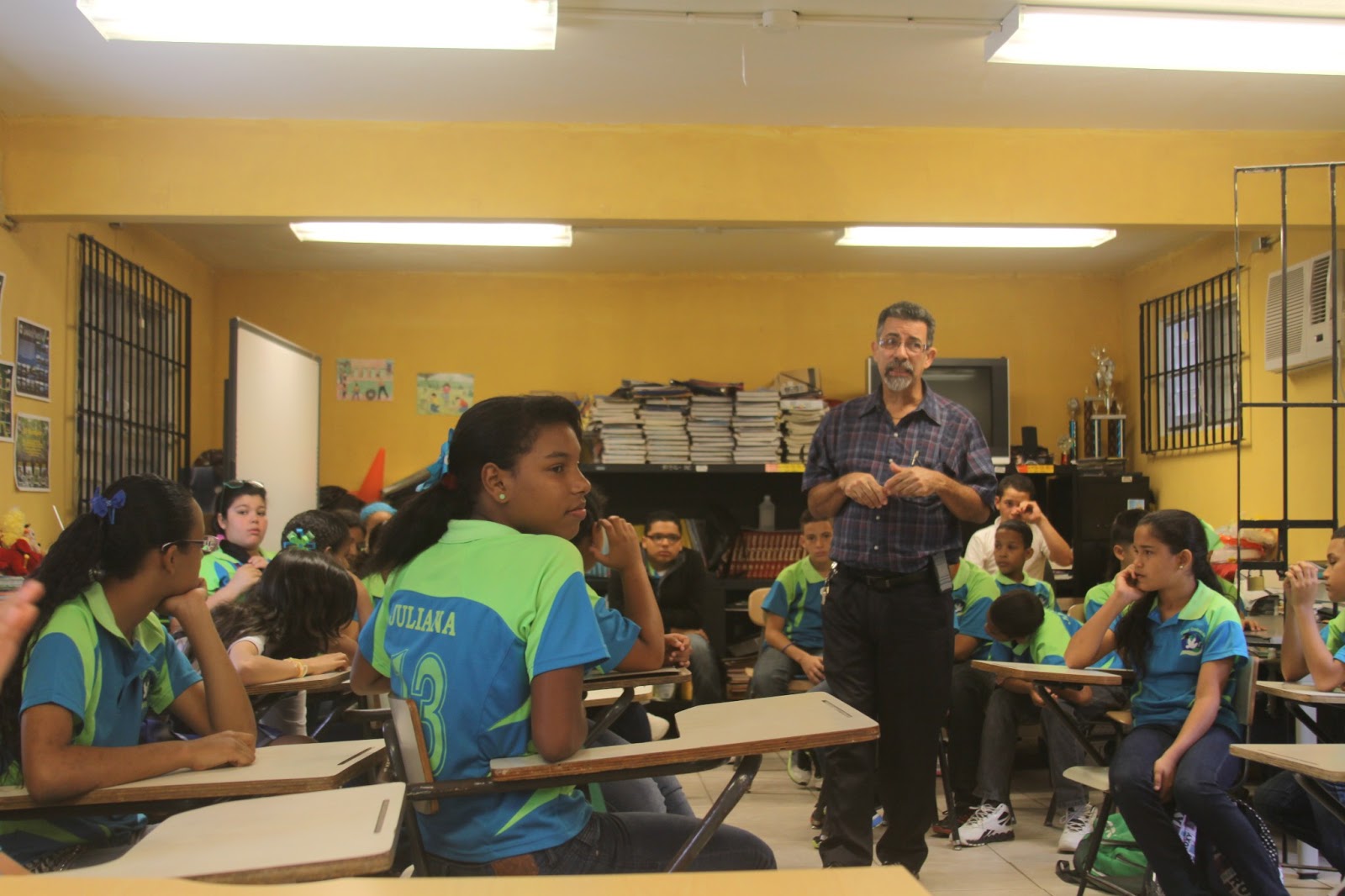 Cuarta Visita a la Escuela Elemental La Fermina de Las Piedras, P.R.