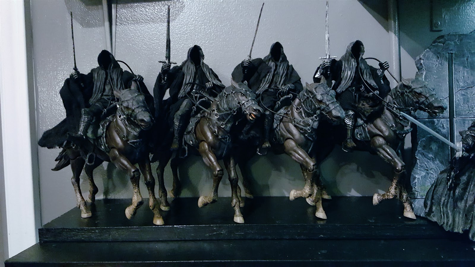 The Outer Heaven: The Lord of the Rings Display