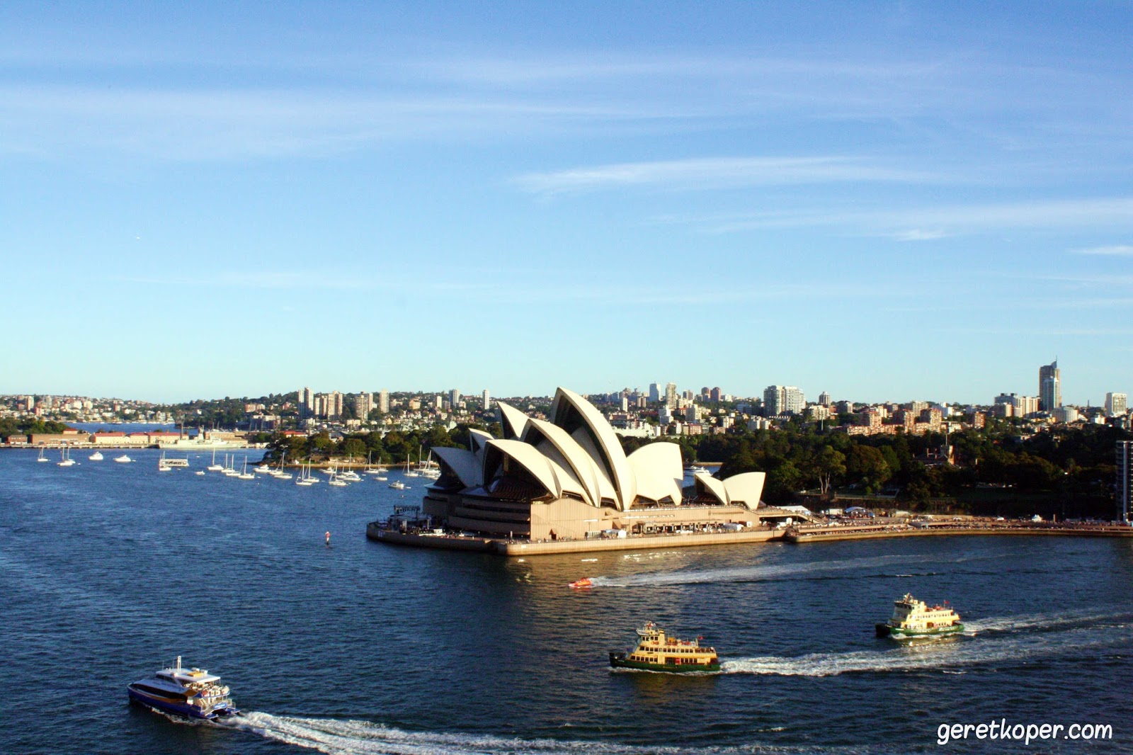 Mengenal Apa Itu WHV (Work Holiday Visa) di Australia - Dunia Karir Dan ...