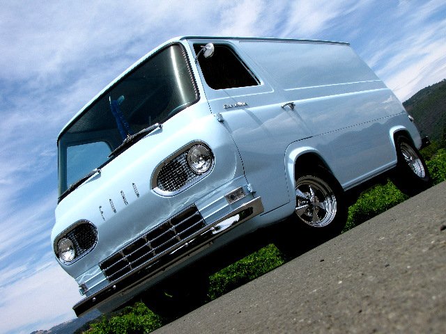 VINTAGE VAN COMPANY: AN INSPIRING '61 ECONOLINE