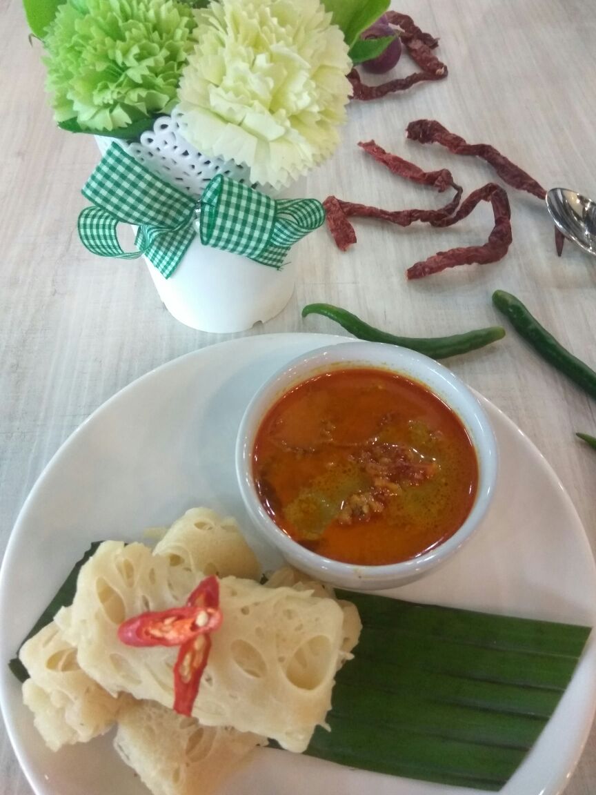 Mie Masak Hitam Khas Batam, Kalian Patut Cobe