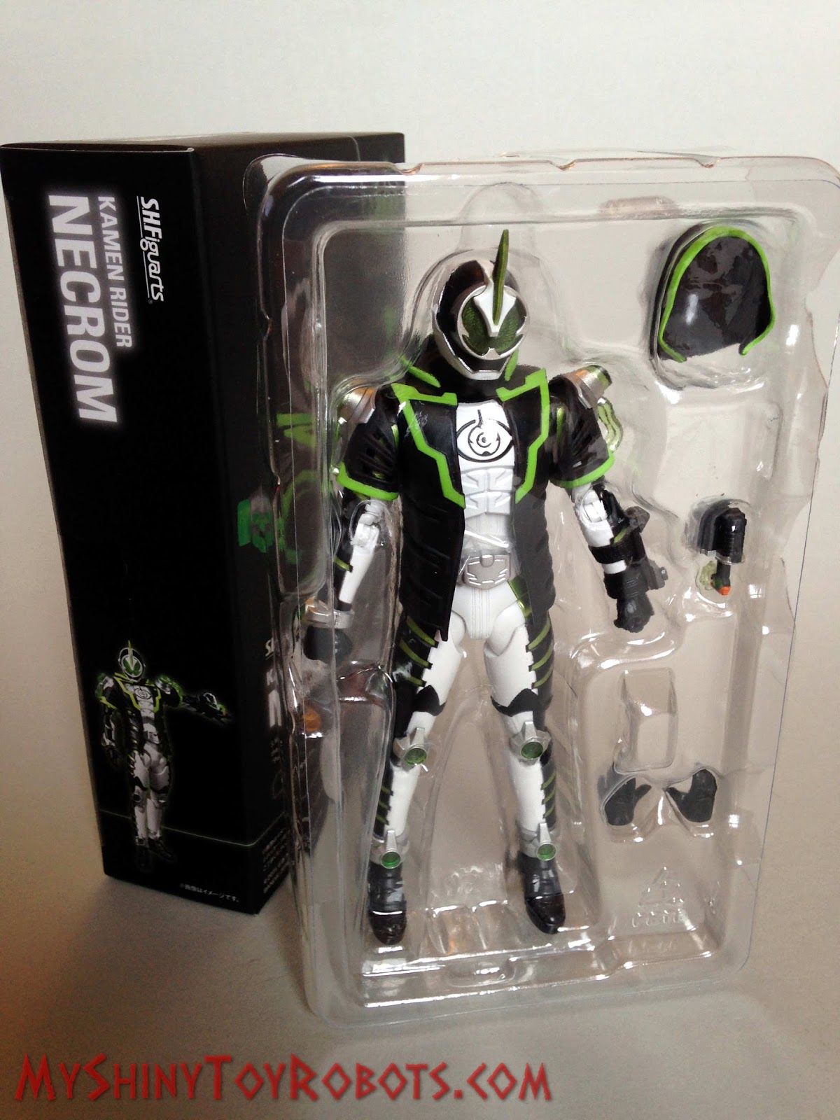My Shiny Toy Robots: Toybox REVIEW: S.H. Figuarts Kamen Rider Necrom