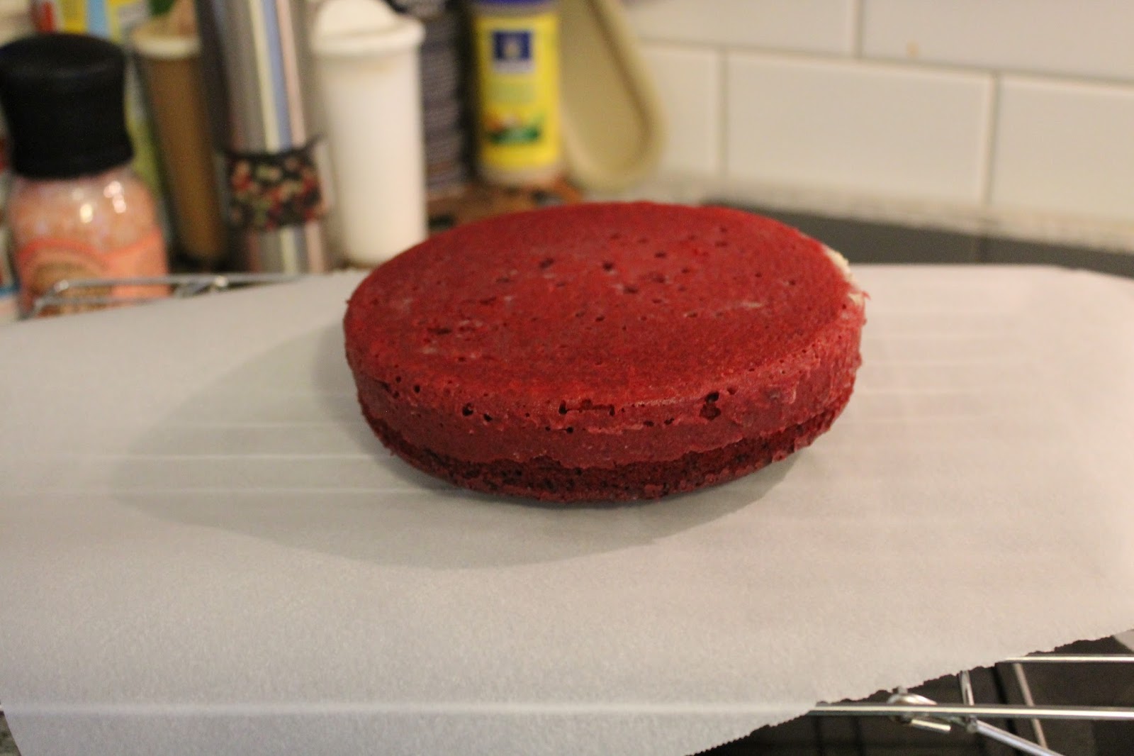 Dinner with the Grobmyers: Cake Decorating Lesson 1 Cake Boss Vanilla ...