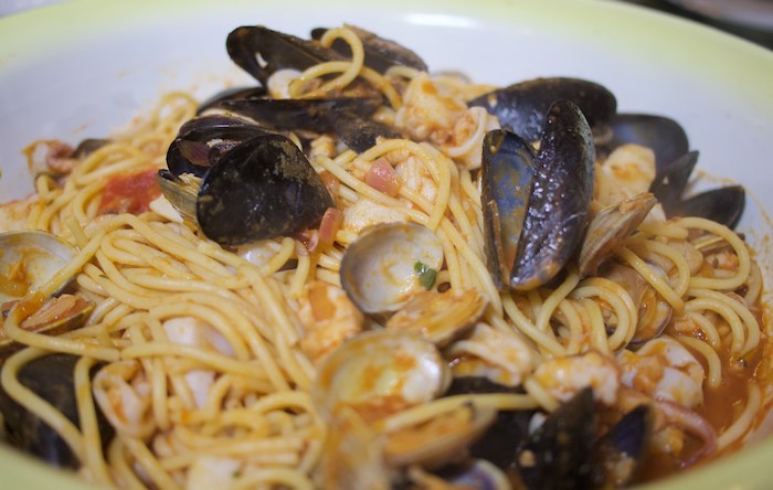 Food Hunter's Guide to Cuisine: Pasta With Mixed Seafood