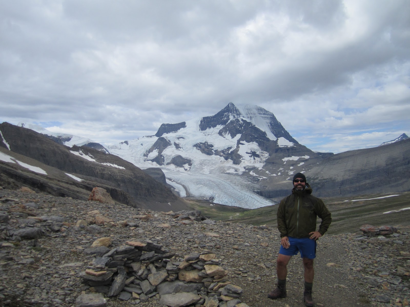 The Travelling McFrothys: Berg Lake Trail - Day 3 (Snowbird Pass)