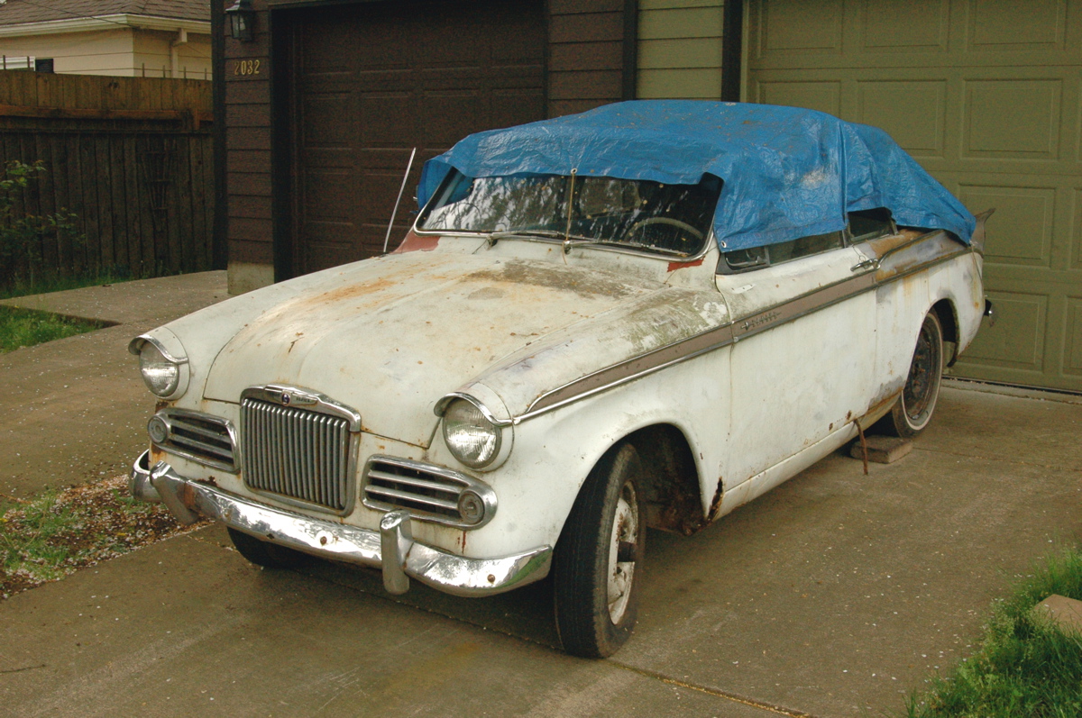 OLD PARKED CARS.: 1959 Sunbeam Rapier Convertible.