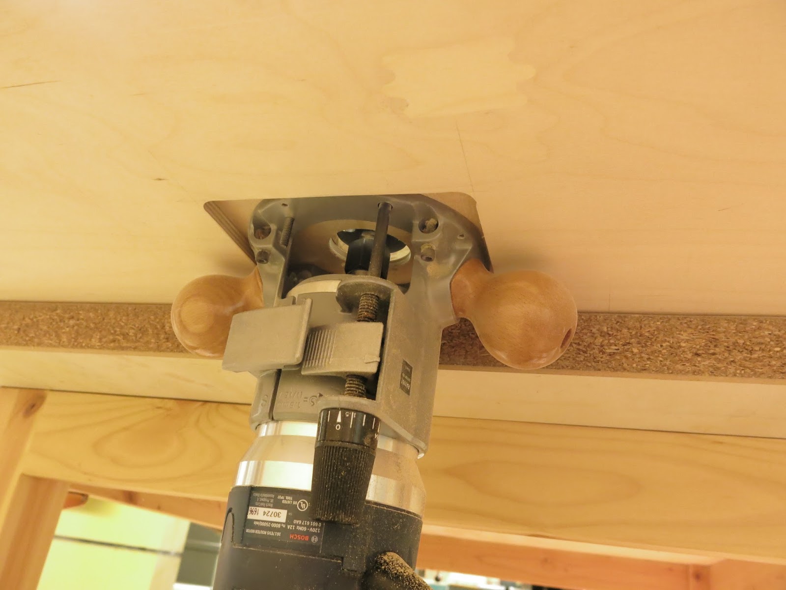 aerialcopper: Tongue and Groove Router Table