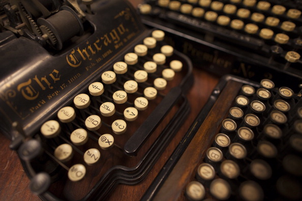 oz.Typewriter: The Chicago Typewriter and the St Valentine's Day Massacre