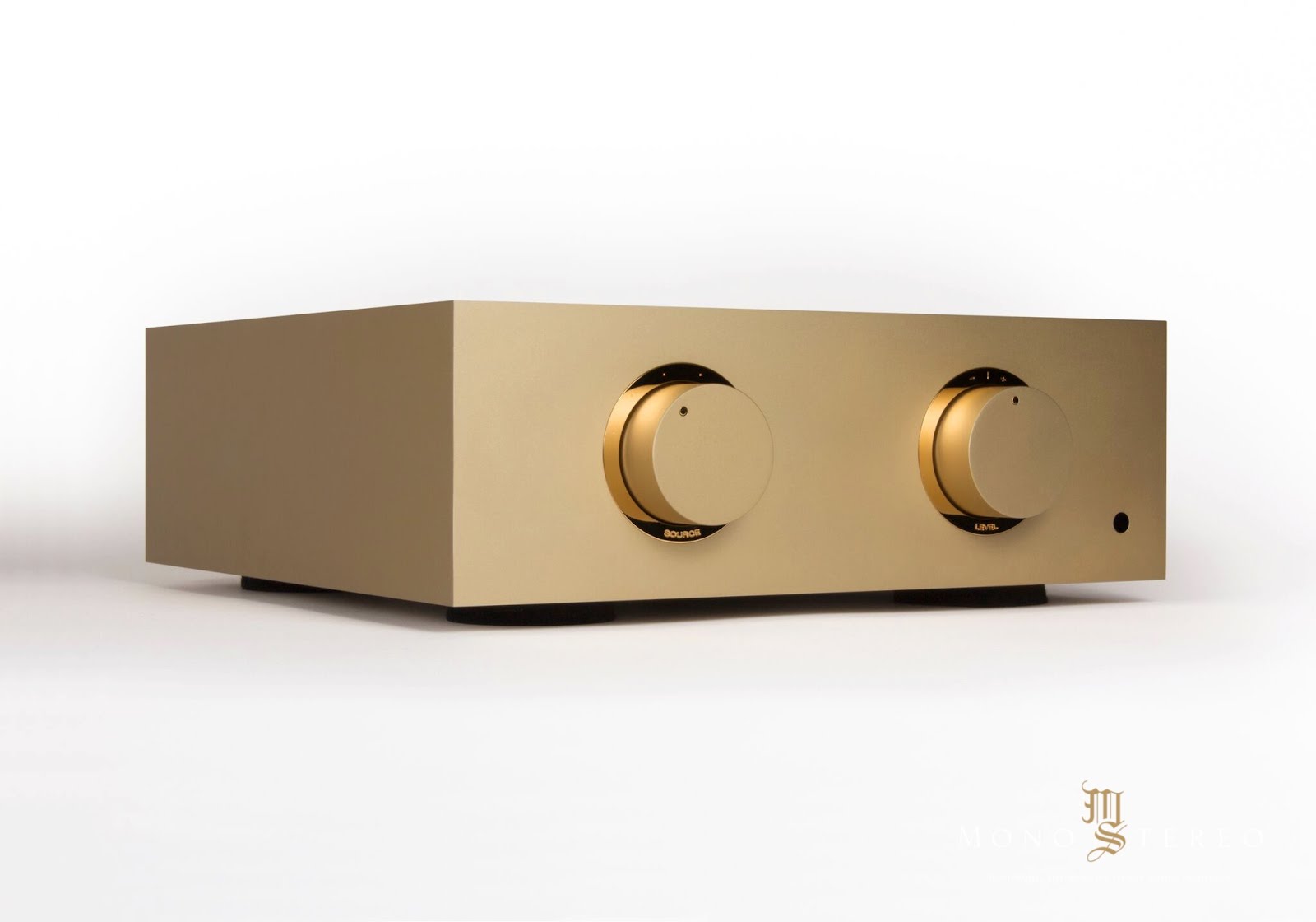 The Bespoke Audio company ultimate passive preamplifier… – Ultimate ...