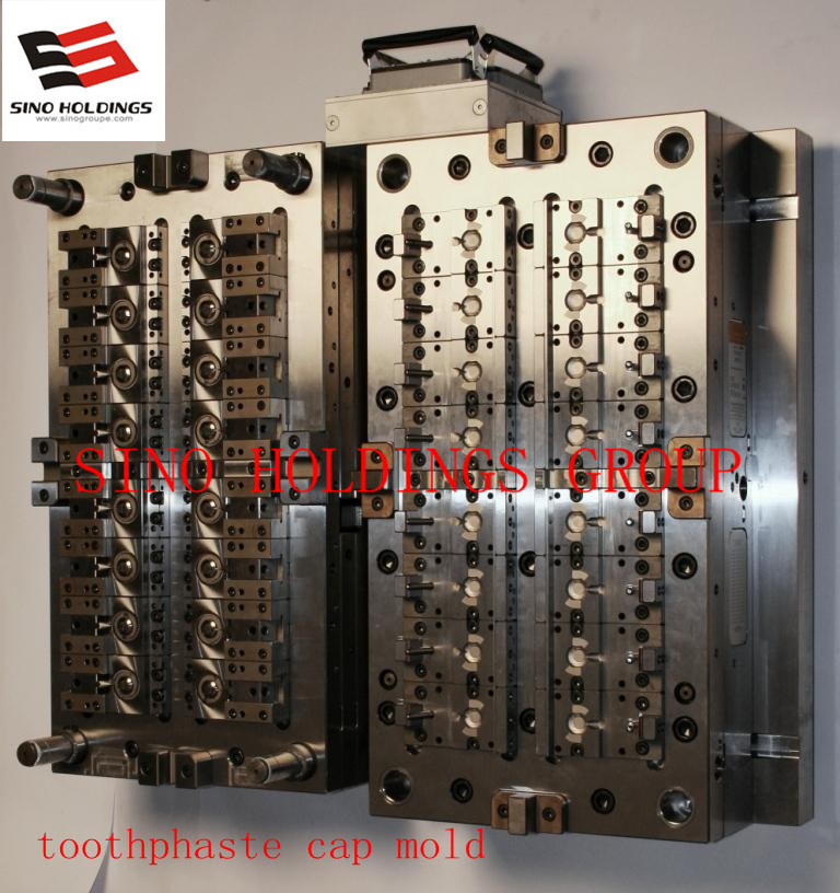 Injection molding processing example toothpaste fliptop cap