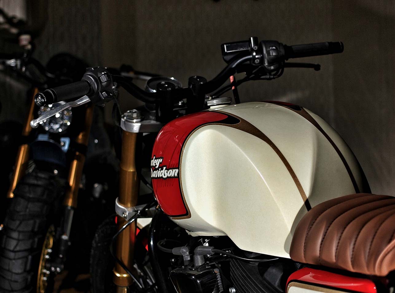 The Street Junkie - HD - XG500 / Studio Motor