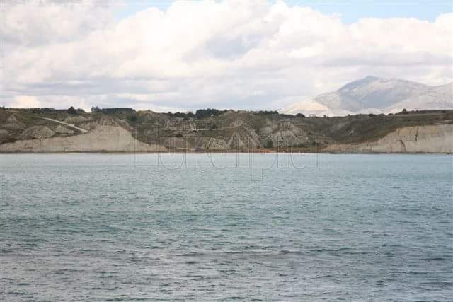 Πανέμορφη ΠΑΛΙΚΗ -- Πανέμορφο ΛΗΞΟΥΡΙ: Παραλίες για γυμνισμό στην Παλικη