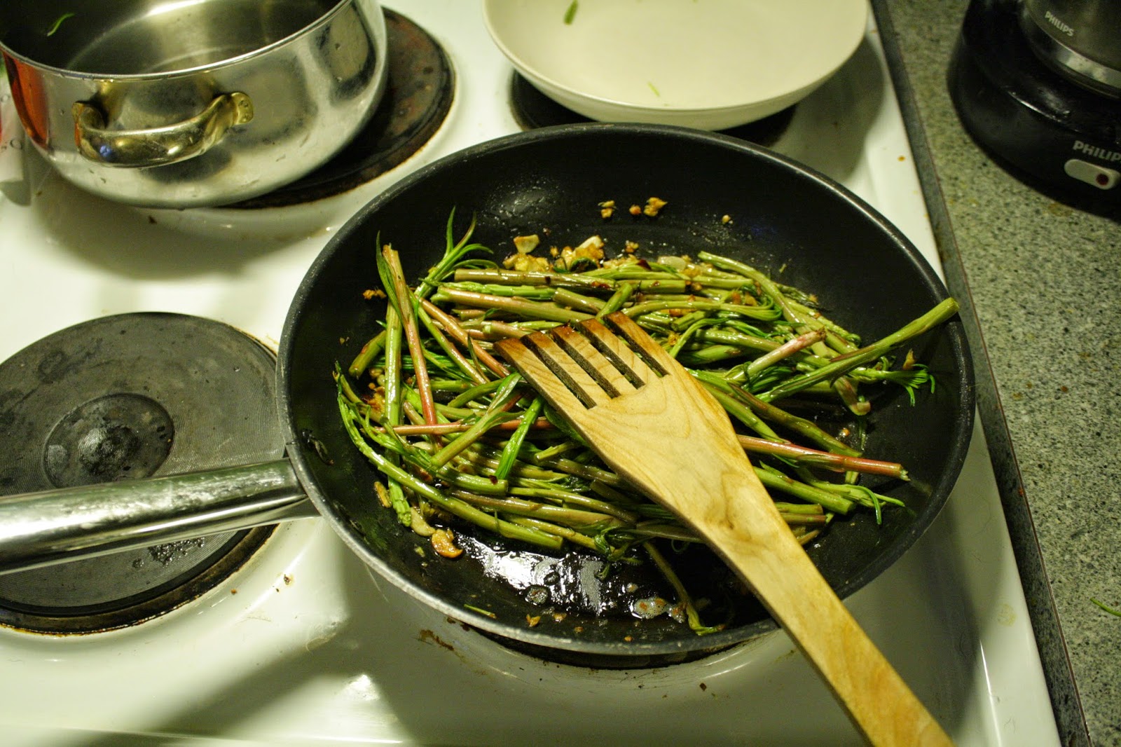 Nässlorna: Rallarros (mjölkört)