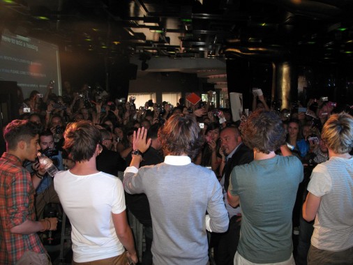 One Direction: BRING 1D TO ME - ITALY (Photos) ~ DISNEY STAR UNIVERSE