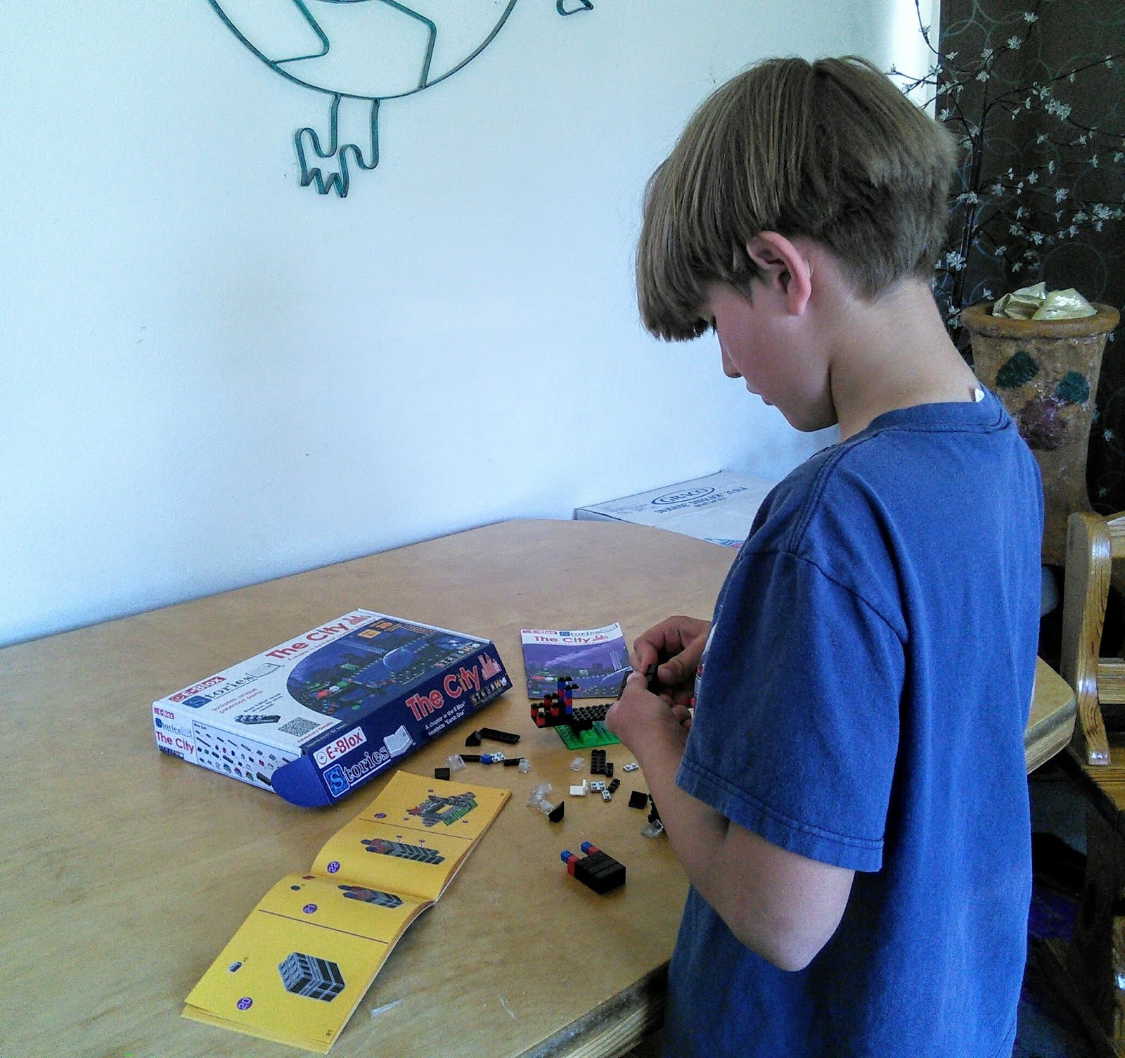 There was plenty of blocks to work with along with a battery pack. Some ...