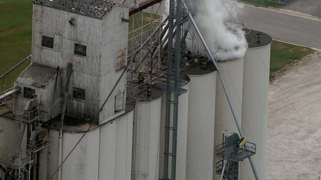 MEC&F Expert Engineers : Grain elevators on fire at Southeastern Grain ...