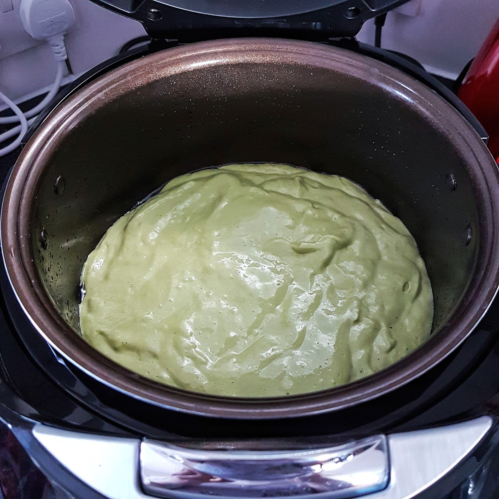 Rice Cooker Impossible Matcha Cheesecake – Recipe