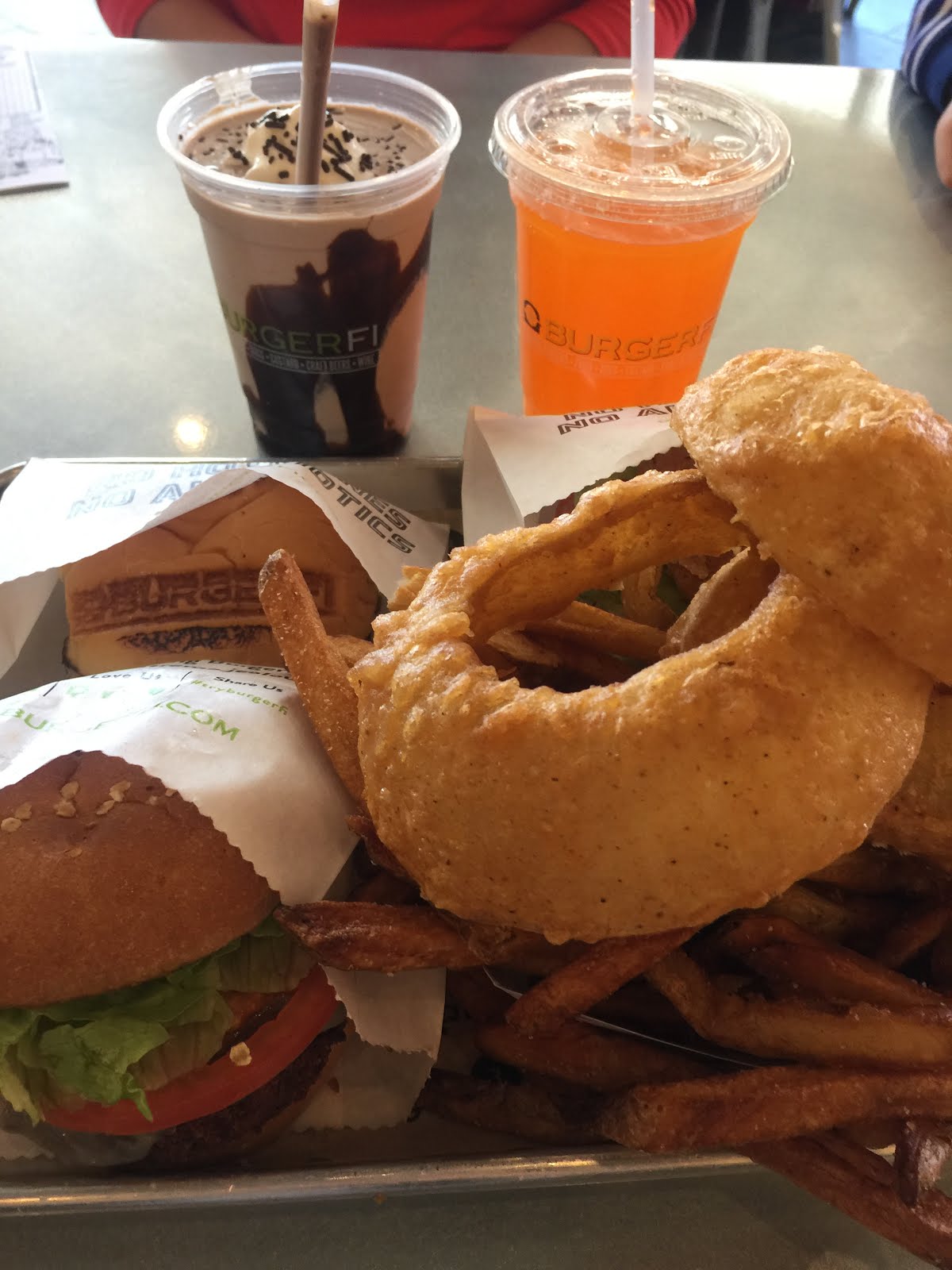 Fashionista93x: BurgerFi
