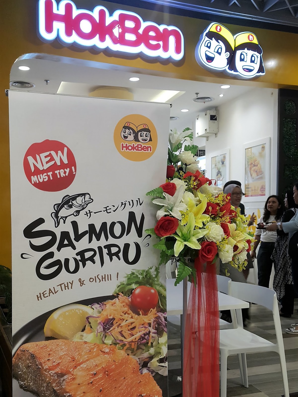 Sejarah Hokben, Hanya Sumpit Yang Menjadi Jarak Kita - RiauMagz