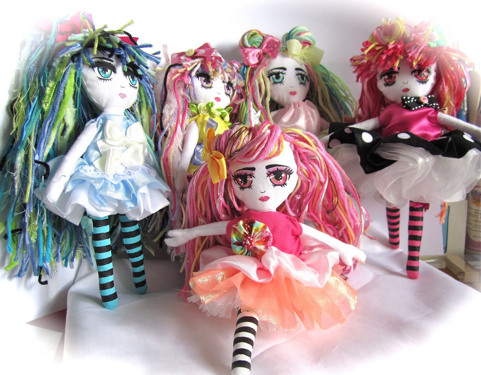 Little Miss Crafty: Kitsch Harajuku Art Dolls...