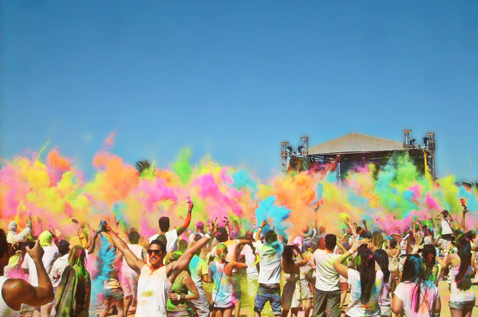 Design Squeezed Daily : Holi Colour! The Most Vibrant Festival in the ...