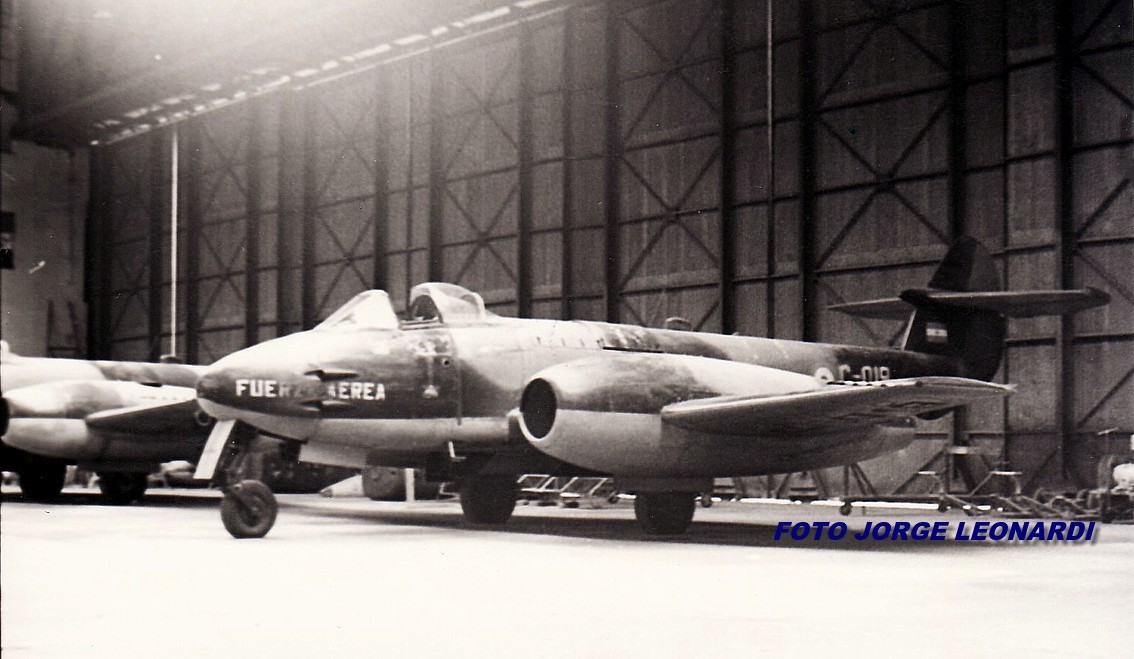 Mis fotos de Aviones: MIS FOTOS DE GLOSTER METEOR MK-4 / Fuerza Aérea ...