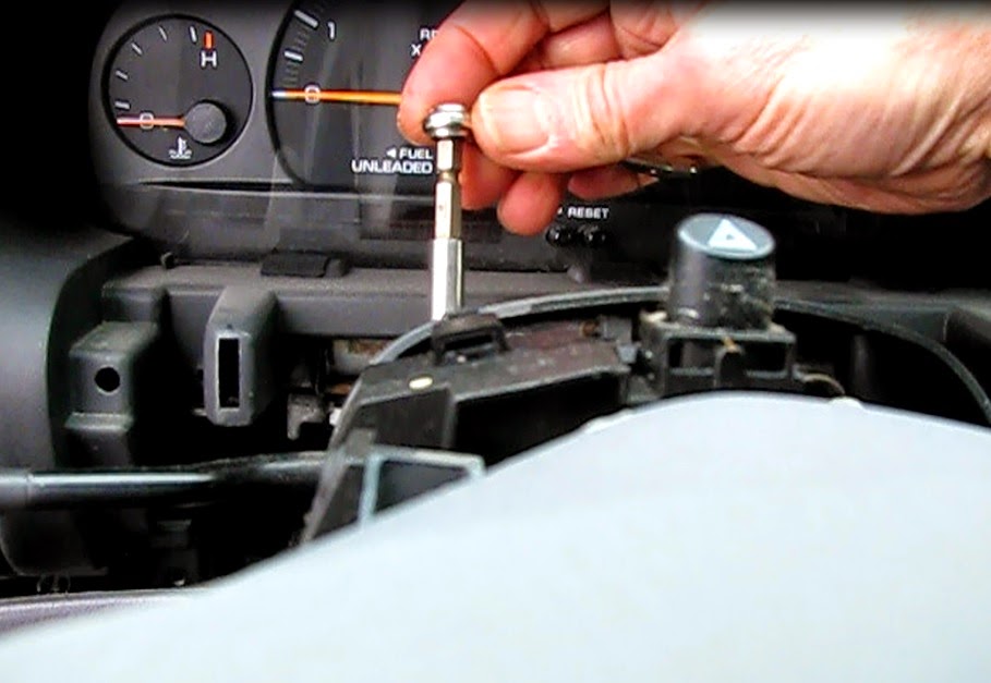 The Original Mechanic: How to replace an ignition key switch