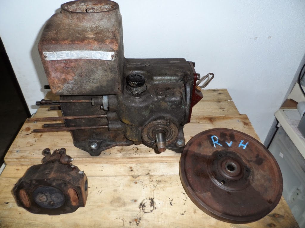 Diplomarbeit: Restaurierung eines Deutz MA 608 Standmotores: Abziehen