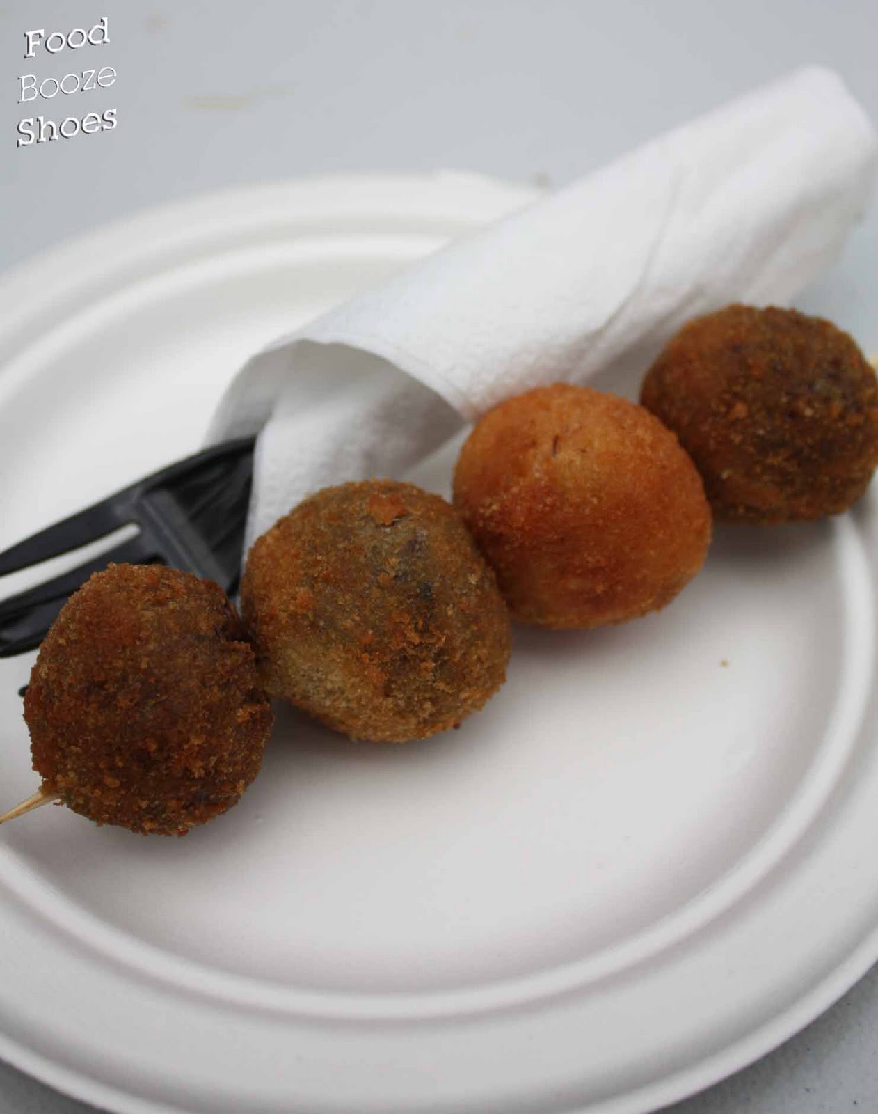 Food, booze and shoes: October 2011