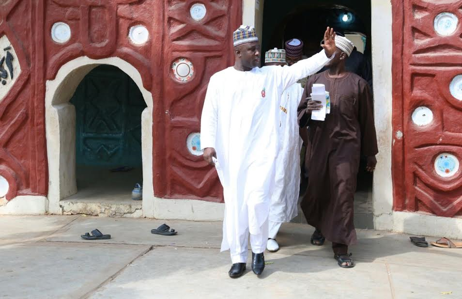 Dr Kelly Nwogu and his LSI livelihood support initiative paid courtesy ...