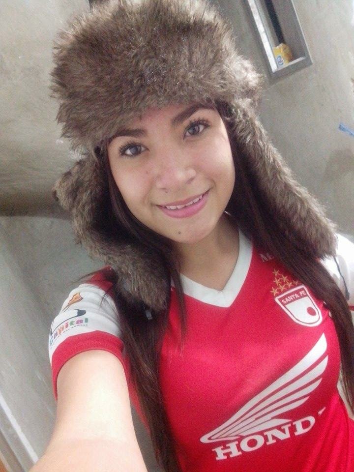 Valentina Torres : VALENTINA TORRES