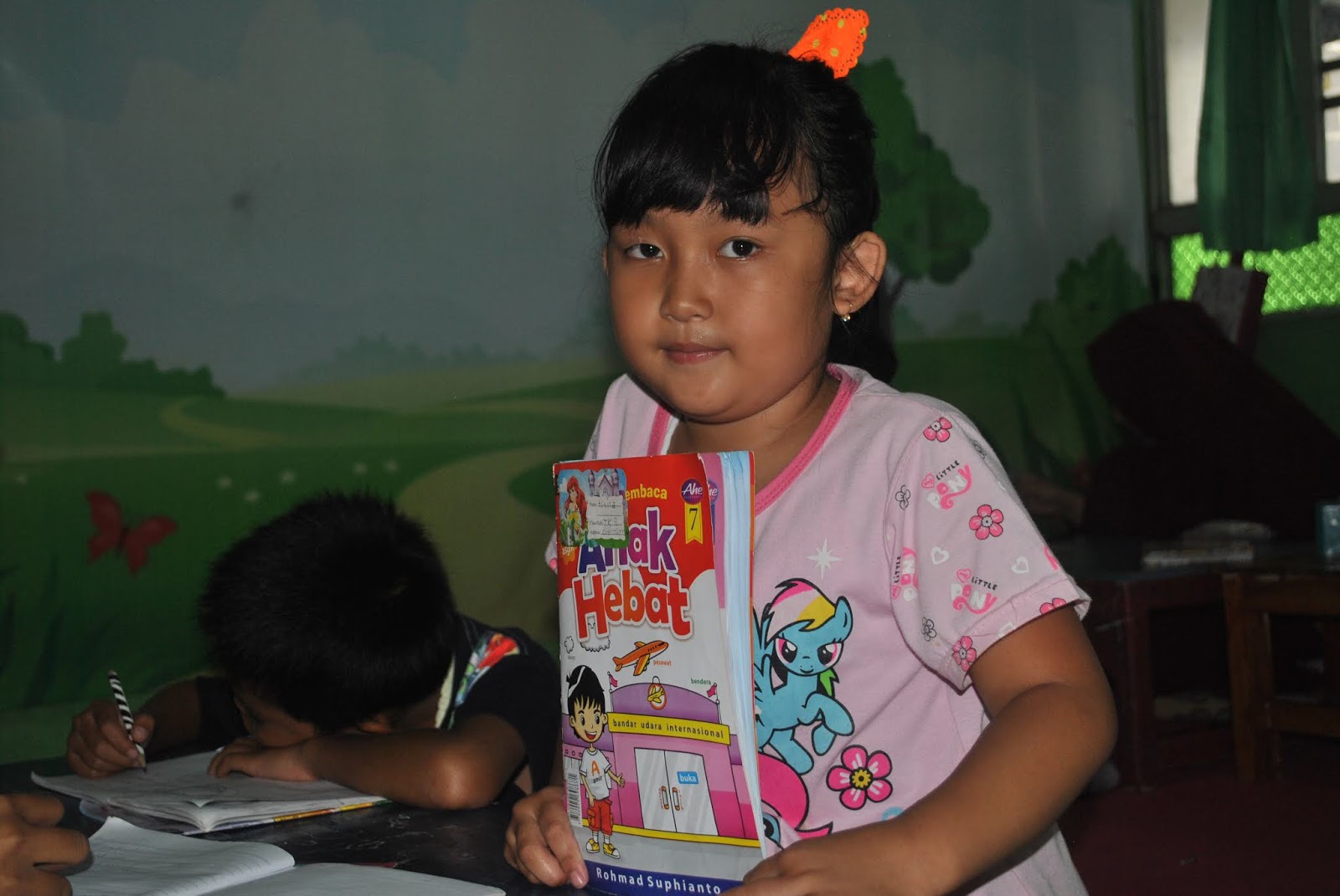 GALERI ANAK HEBAT ~ Belajar Baca Ahe Indonesia