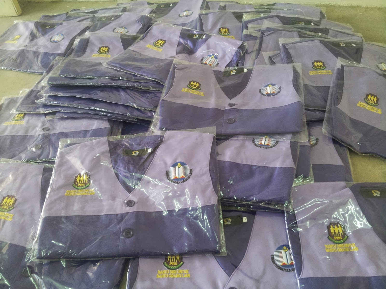 T-Shirt (Ready & Custom Made), Jacket, Hoodies (Hoody) , F1 Shirt ...