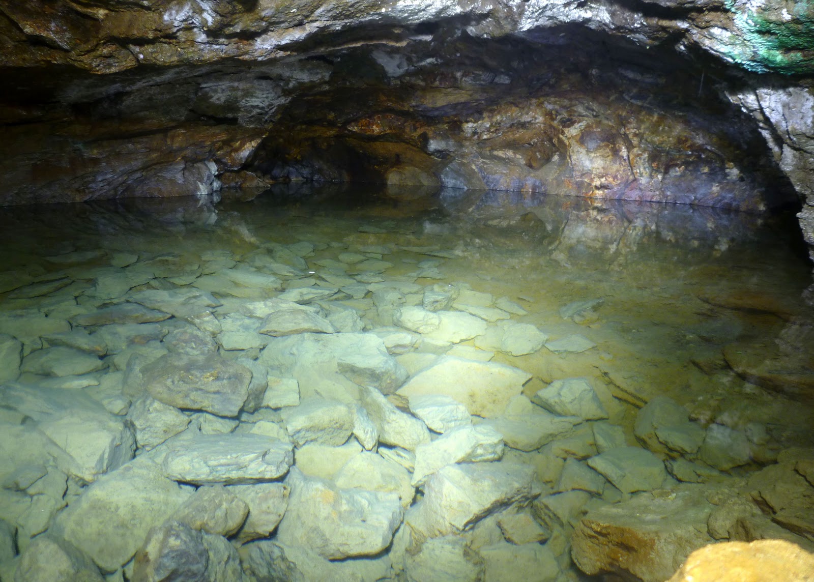 Margot's Blog: Photographing underground water