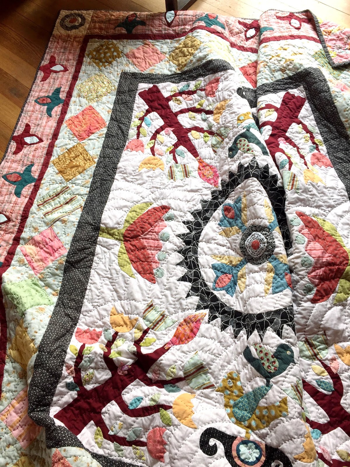 Quilty Folk: The Finished Sunburst Pictures and Another Improv. Quilt ...