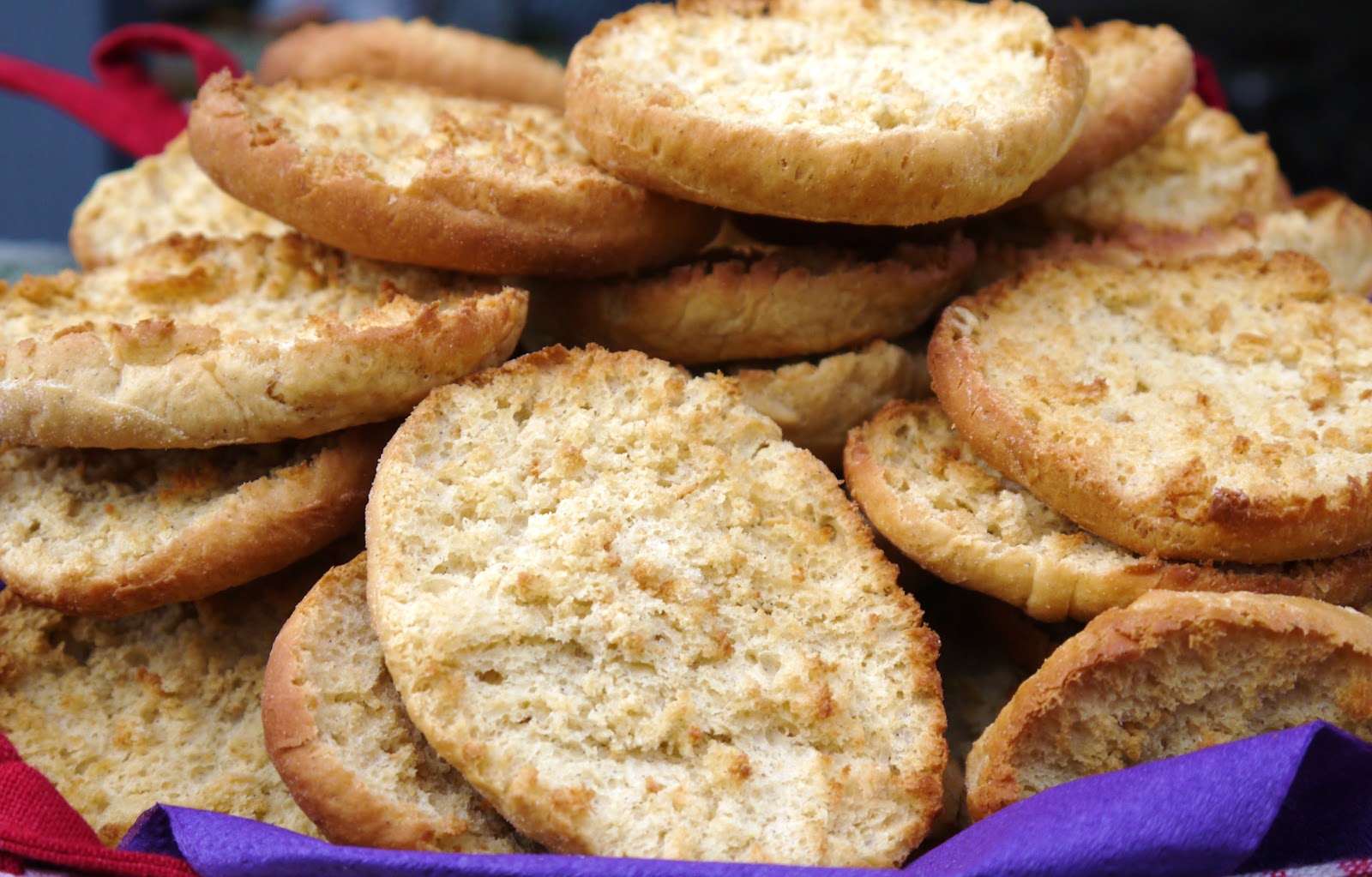 Cafè Bjerkli: Hollänska skorpor med kardemumma.